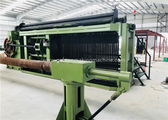 PLC Automatic Hexagonal Wire Mesh Weaving Machine For Sea Wall CE Approved